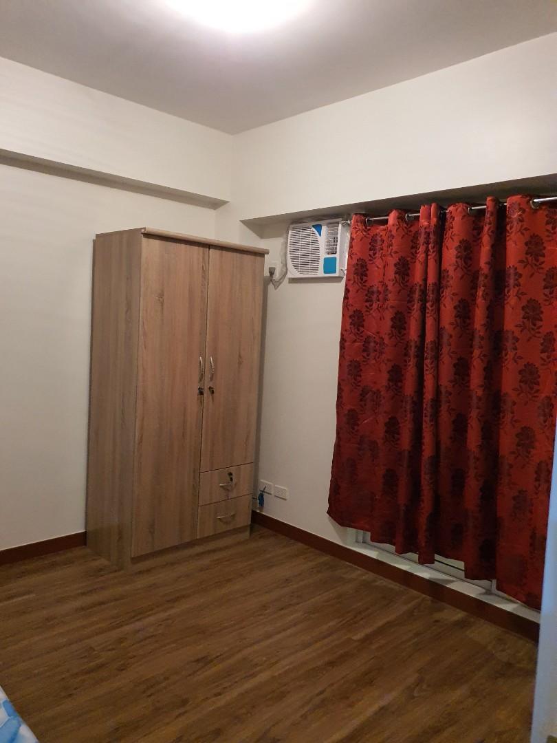 BRIO Tower 1 BR corner unit furnished along EDSA Guadalupe near BGC and ...