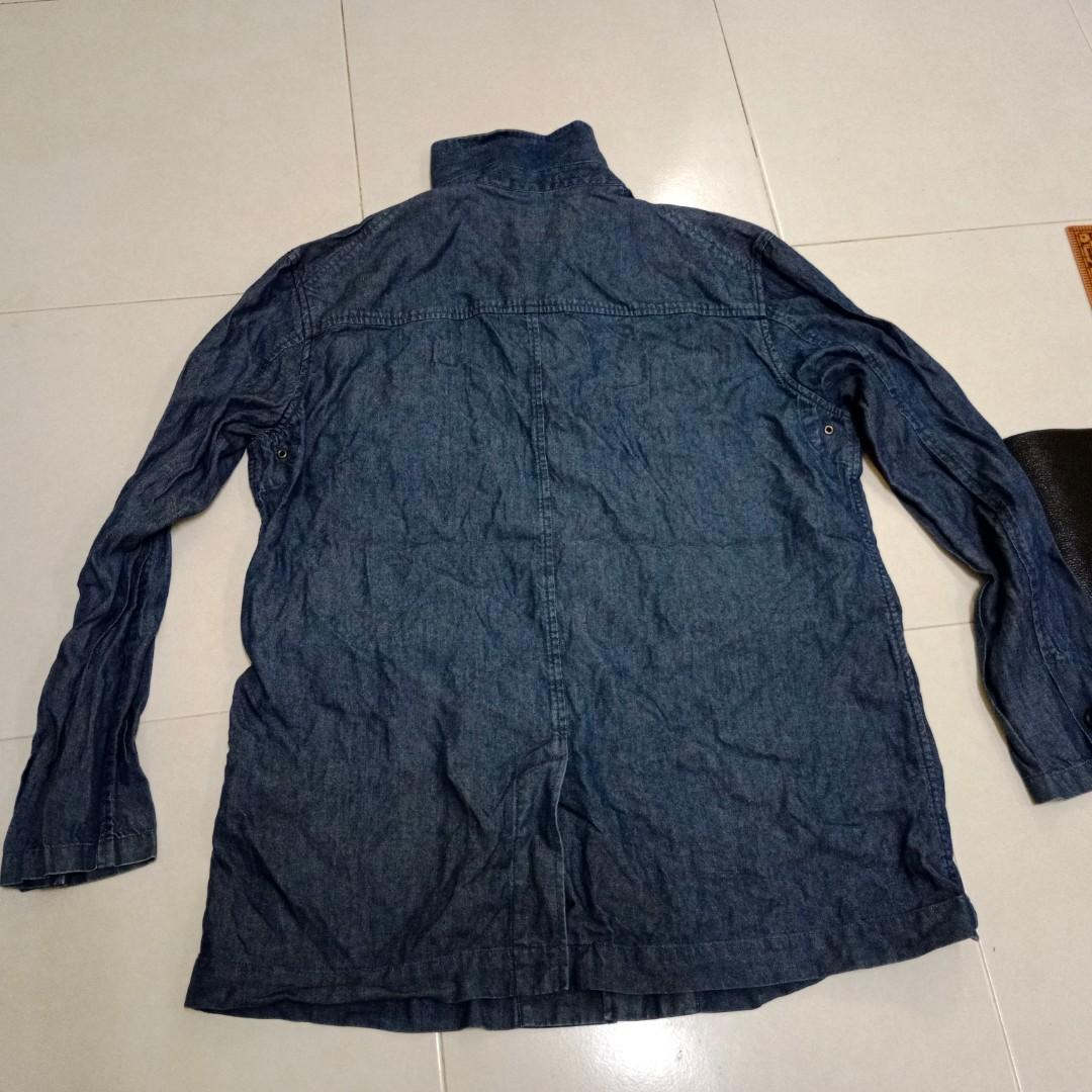 Bruno de angelis shirt, Men's Fashion, Activewear on Carousell
