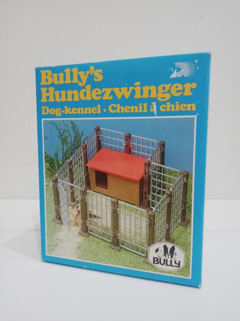 Bullyland 65206 Dog Kennel, Fence and Dog, Hobbies & Toys, Toys & Games ...