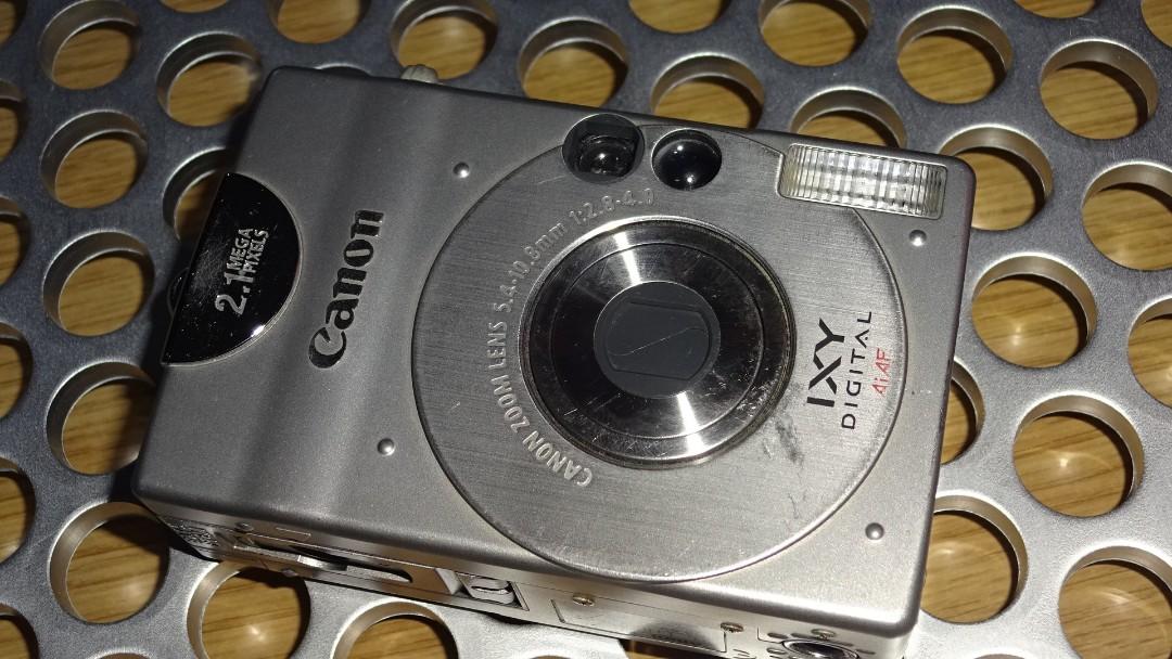 Canon IXY Digital 2.1 Mega Pixels digital camera Japan, Photography ...