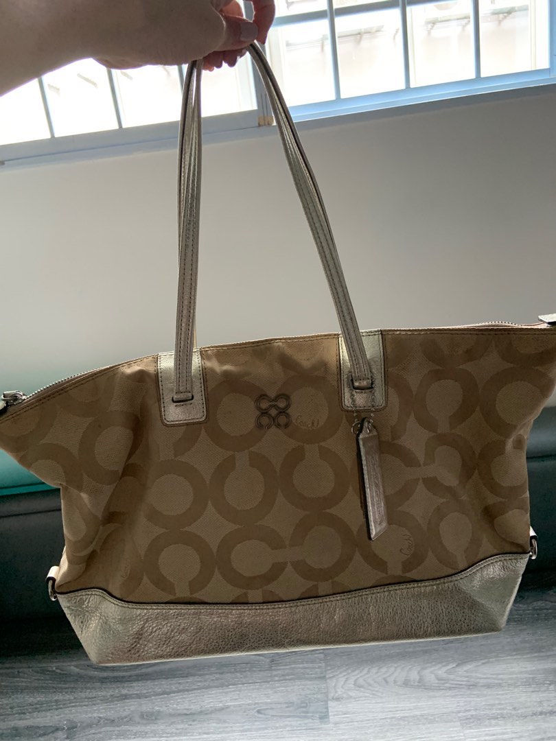 Coach carry all tote bag, Luxury, Bags & Wallets on Carousell
