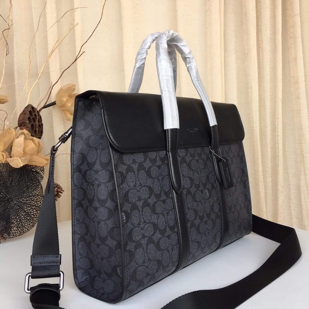 COACH LAPTOP BAG AUTHENTIC, Luxury, Bags & Wallets on Carousell