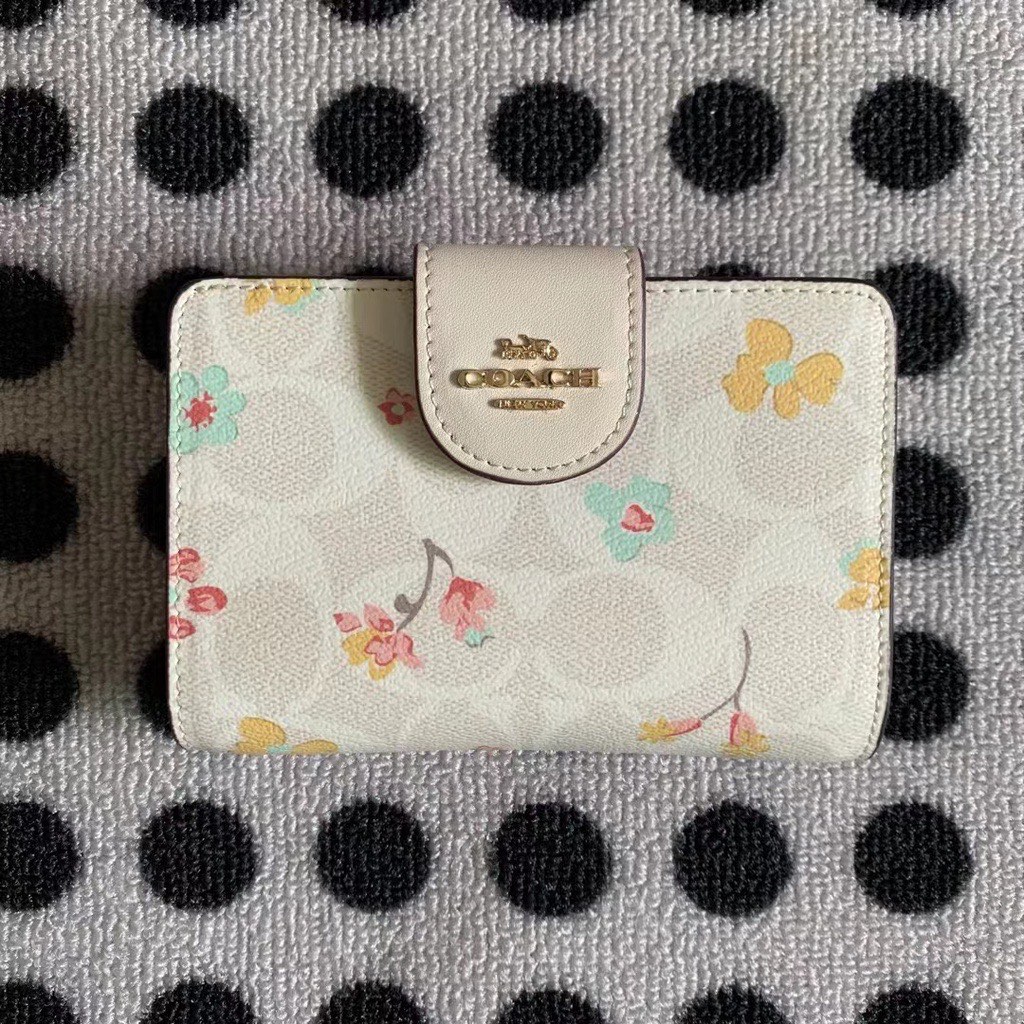 Coach Medium Floral Wallet, Women's Fashion, Bags & Wallets, Wallets ...