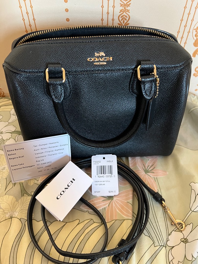 Coach Mini Bennet Black, Barang Mewah, Tas & Dompet di Carousell
