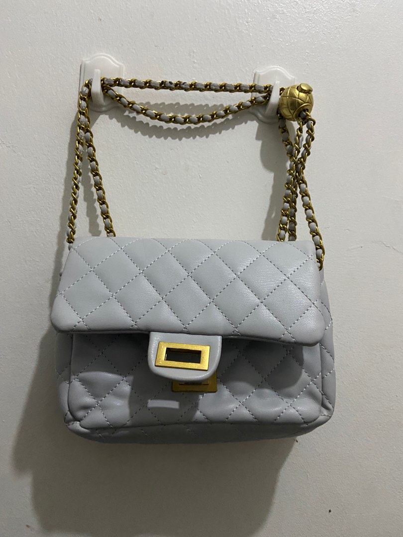 Dusto Sling bag, Women's Fashion, Bags & Wallets, Cross-body Bags on ...