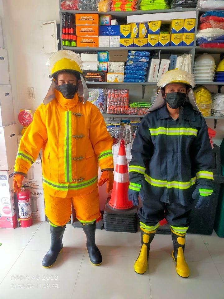 fire man suit navy blue & yellow, Commercial & Industrial, Construction ...