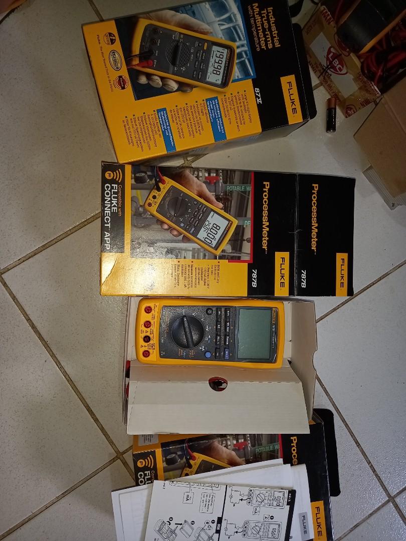 FLUKE 787B PROCESSMETER, Commercial & Industrial, Construction Tools ...