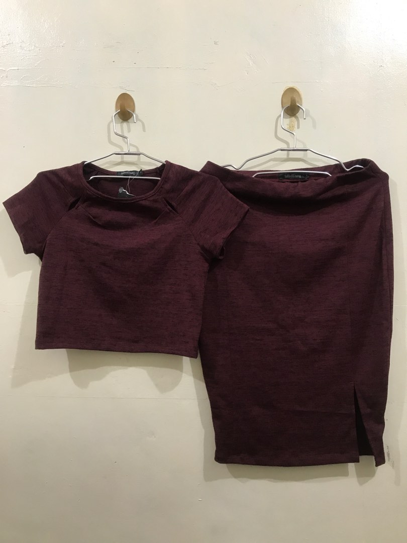 Folded & Hung Deep Red Co-ords, Women's Fashion, Dresses & Sets, Sets ...