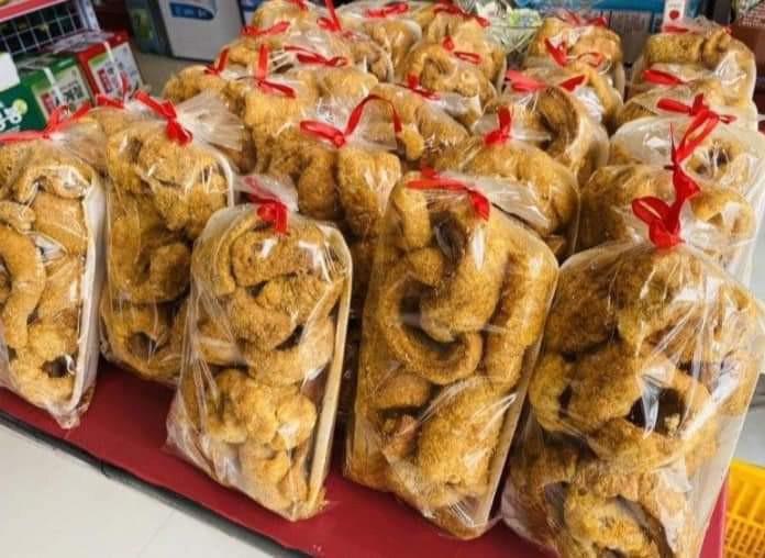 Fresh Chicharon Bagnet., Food & Drinks, Fresh Produce on Carousell