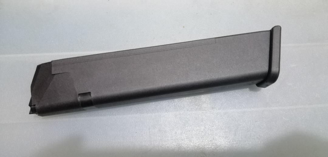 Glock Magazine 9mm 24 rounds OEM Mag, Sports Equipment, Sports & Games ...