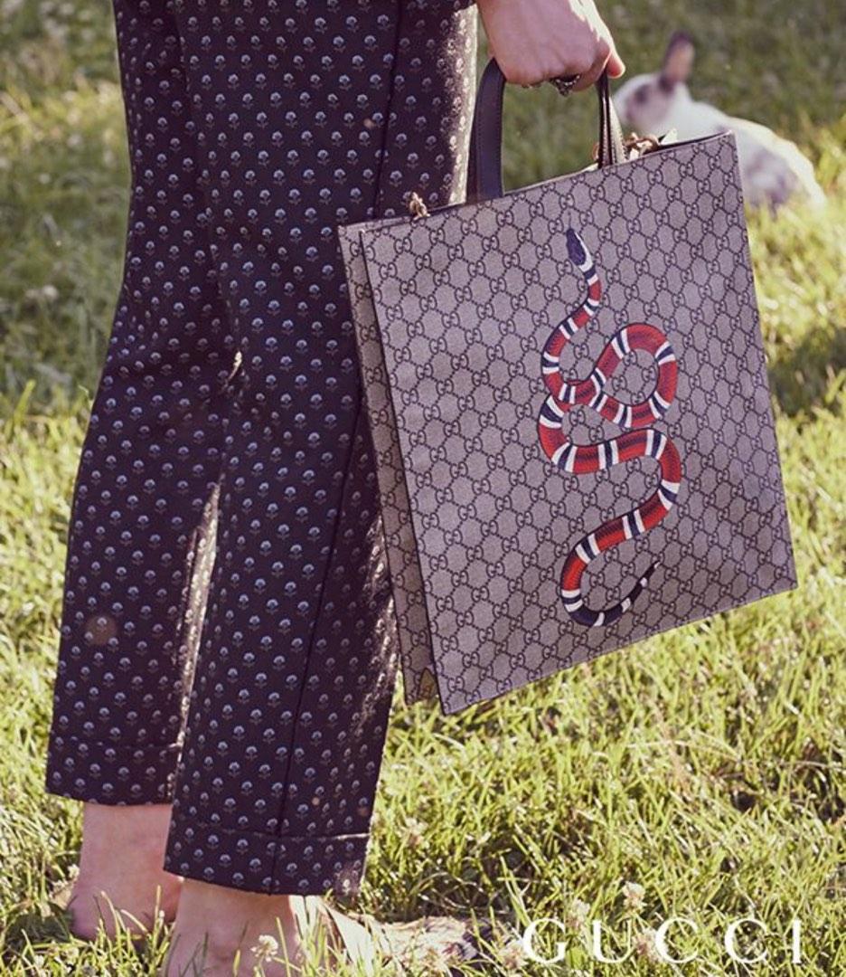 Gucci Snake Tote Bag, Women's Fashion, Bags & Wallets, Tote Bags on ...