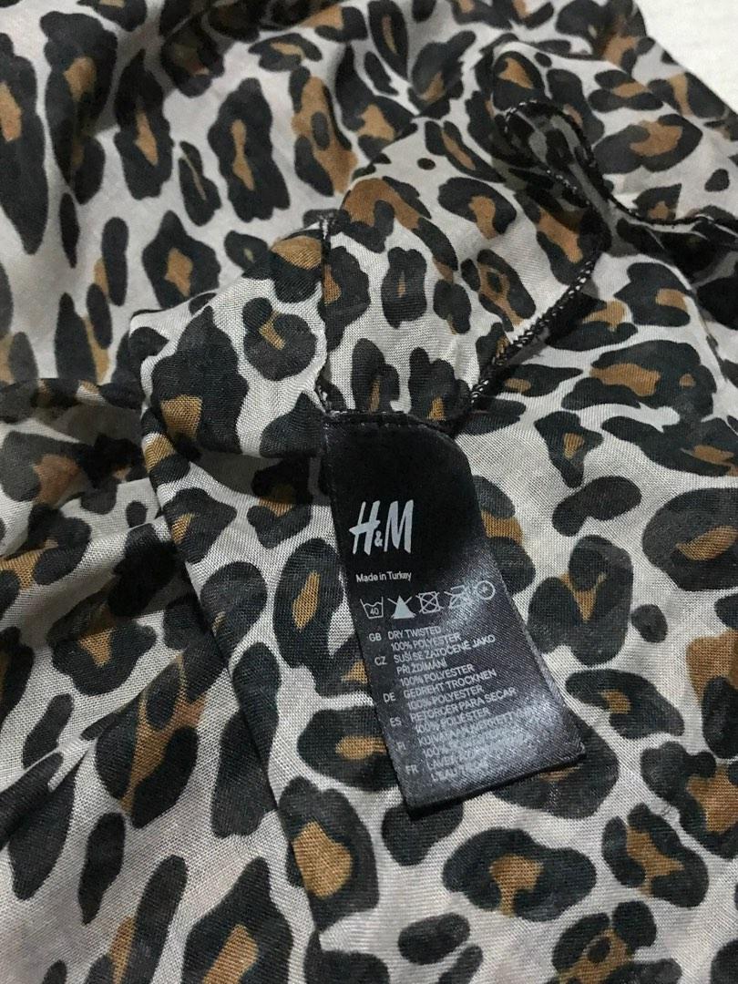H&M Shawl Balabal, Women's Fashion, Watches & Accessories, Scarves on ...