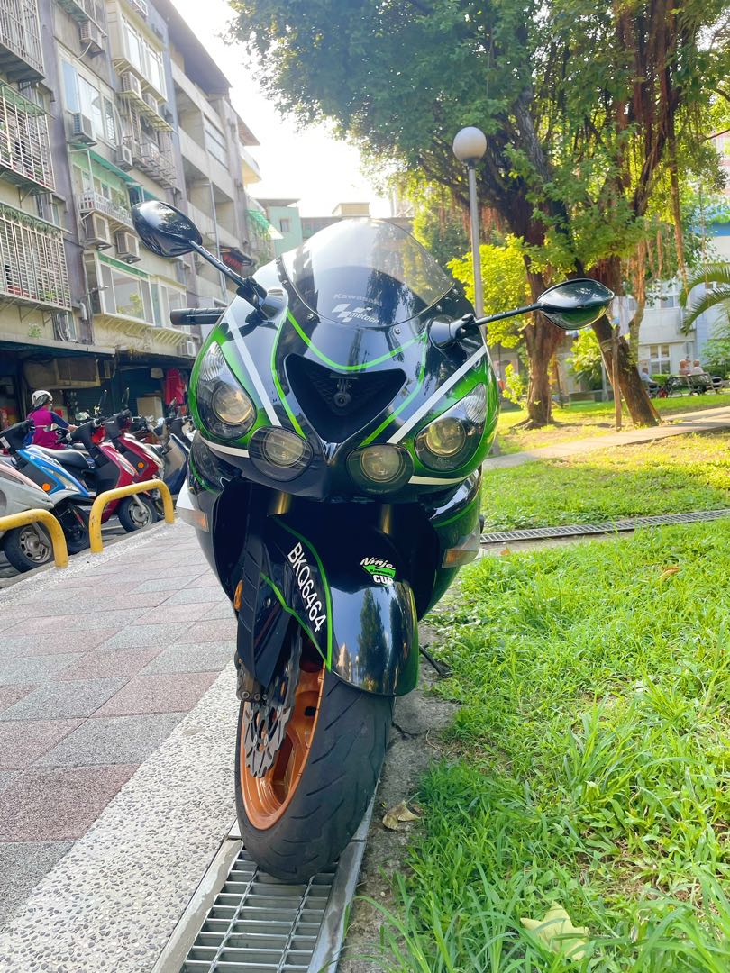 KAWASAKI ZX1400 六眼魔神, 機車, 重機在旋轉拍賣