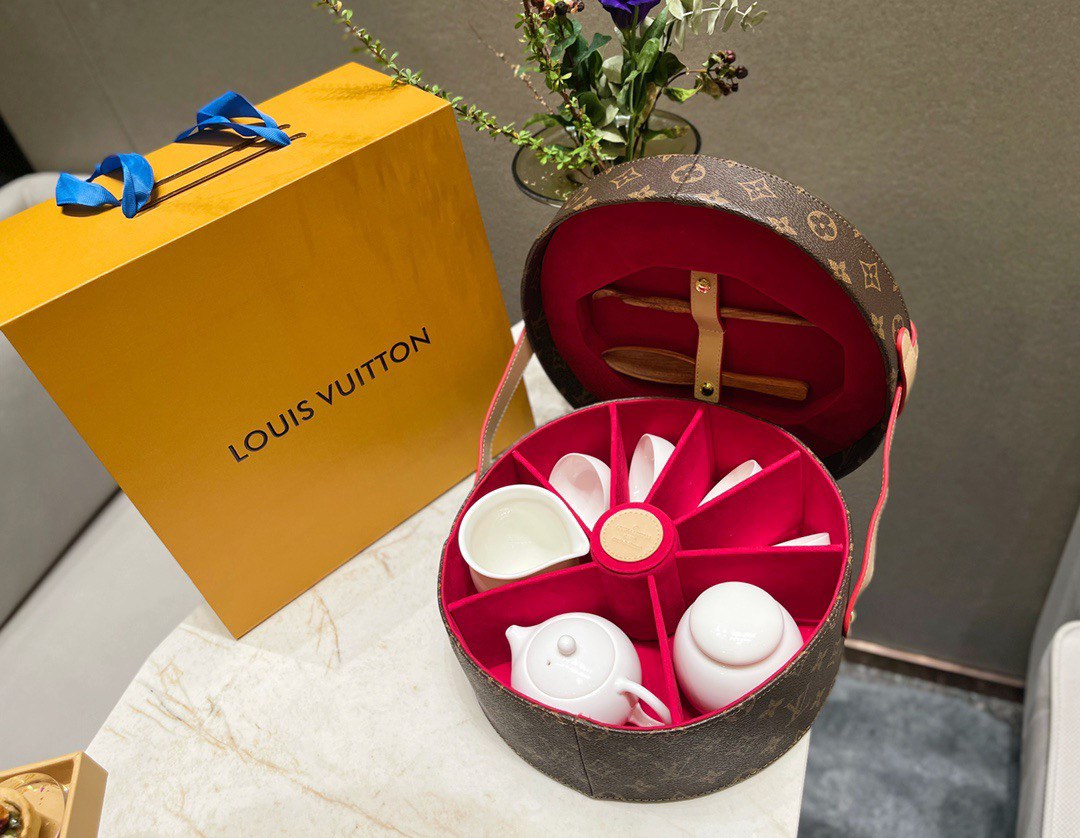 LOUIS VUITTON LV ROUND TEA BOX SET, Furniture & Home Living ...