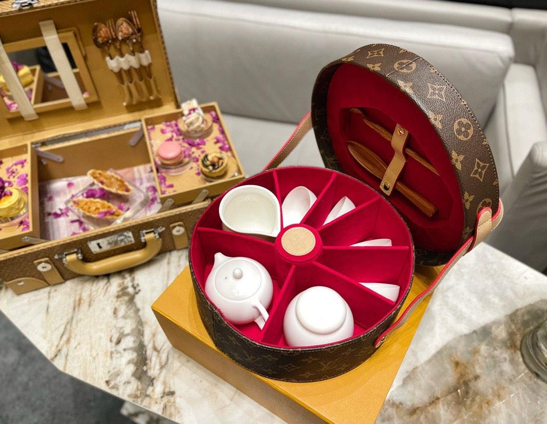 LOUIS VUITTON LV ROUND TEA BOX SET, Furniture & Home Living ...