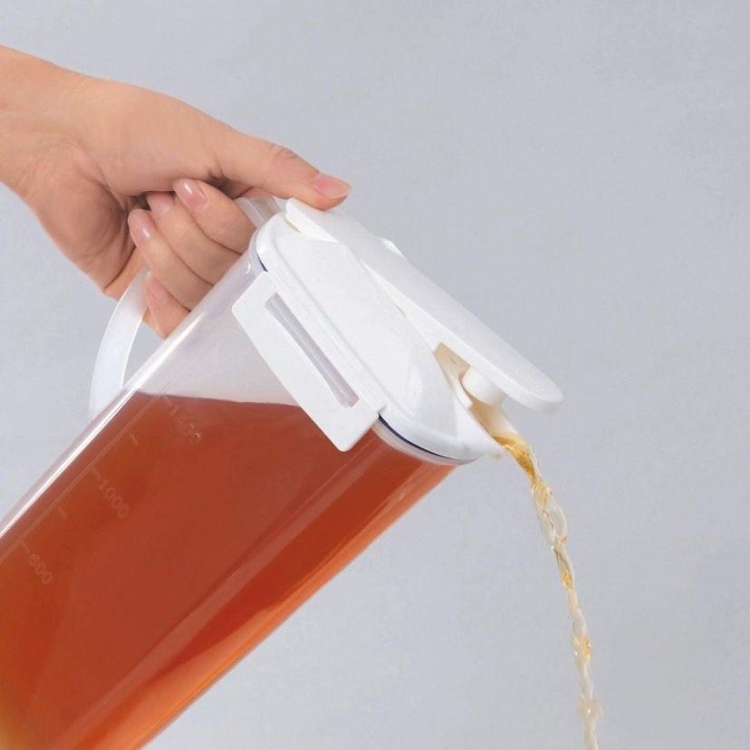 Lustroware Water Fridge Pitcher 2L - Made in Japan, Furniture & Home ...