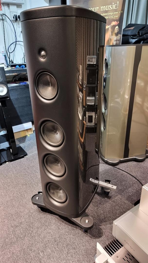 Magico M3 with optional MPod footers, Audio, Soundbars, Speakers ...