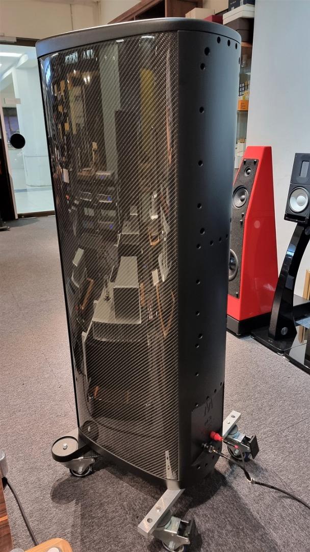 Magico M3 with optional MPod footers, Audio, Soundbars, Speakers ...