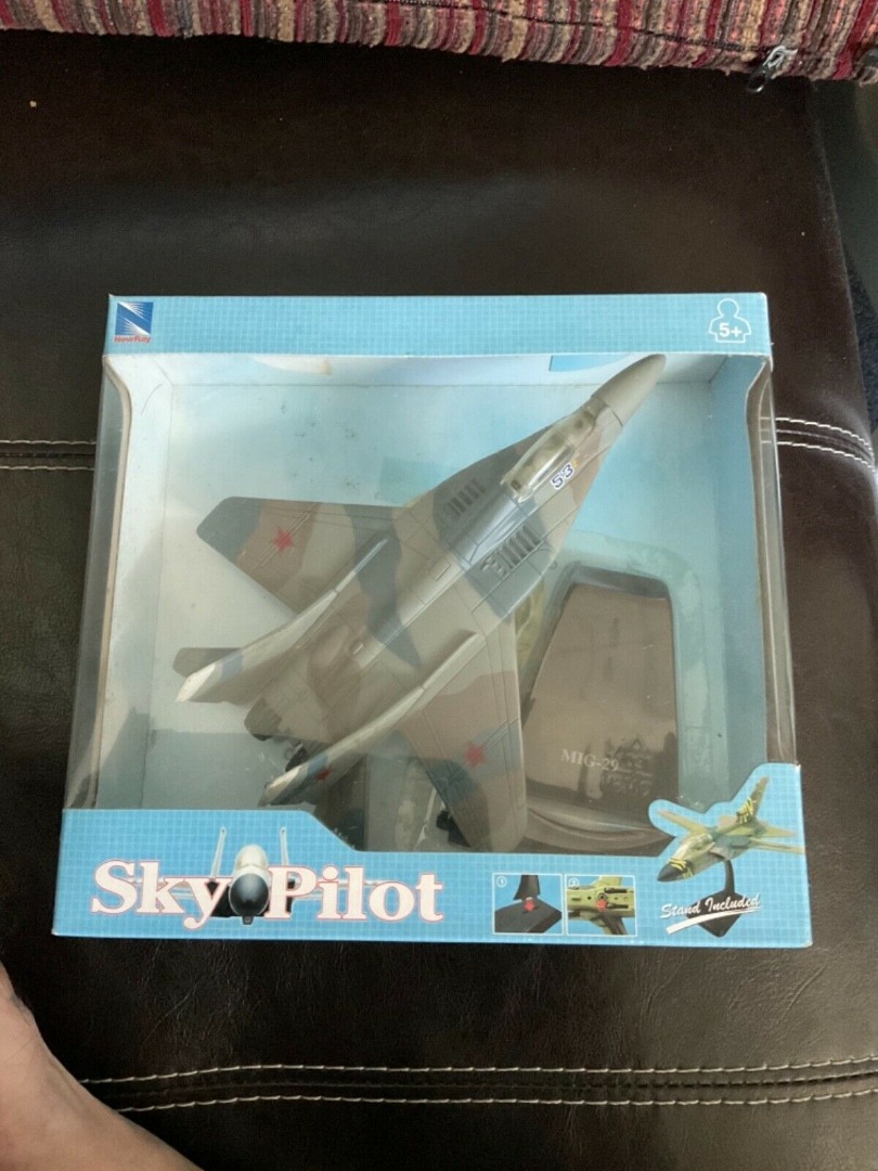 NEW RAY 1/72 SKY PILOT DIE-CAST METAL MODEL AIRCRAFT FIGHTER MIG-29 ...