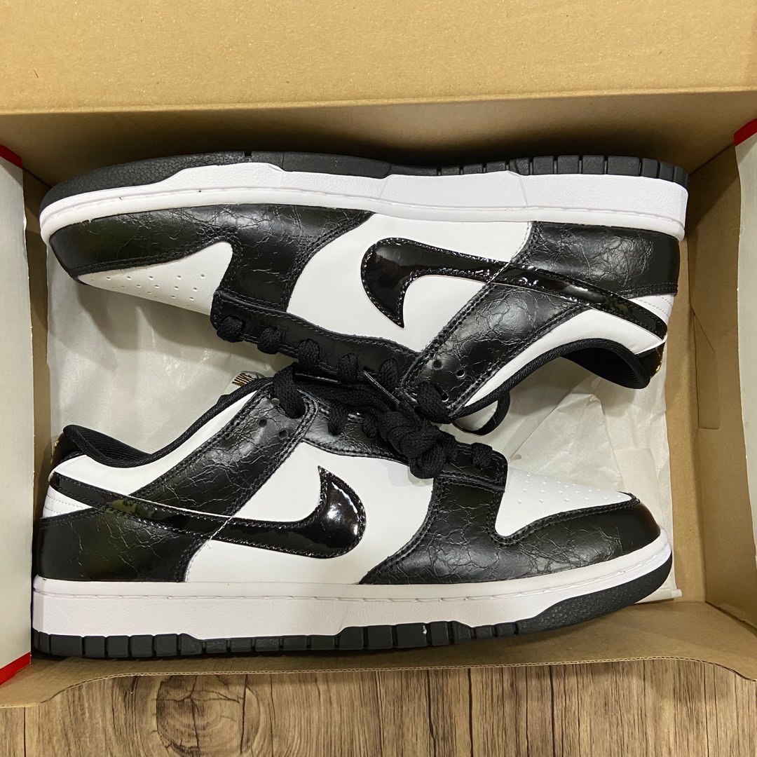 Nike Dunk Low World Champ, Men's Fashion, Footwear, Sneakers on Carousell