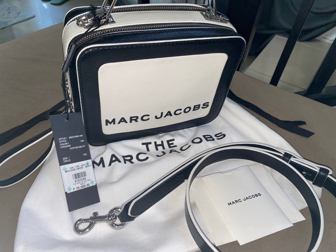 Original Marc Jacobs THE BOX, Luxury, Bags & Wallets on Carousell