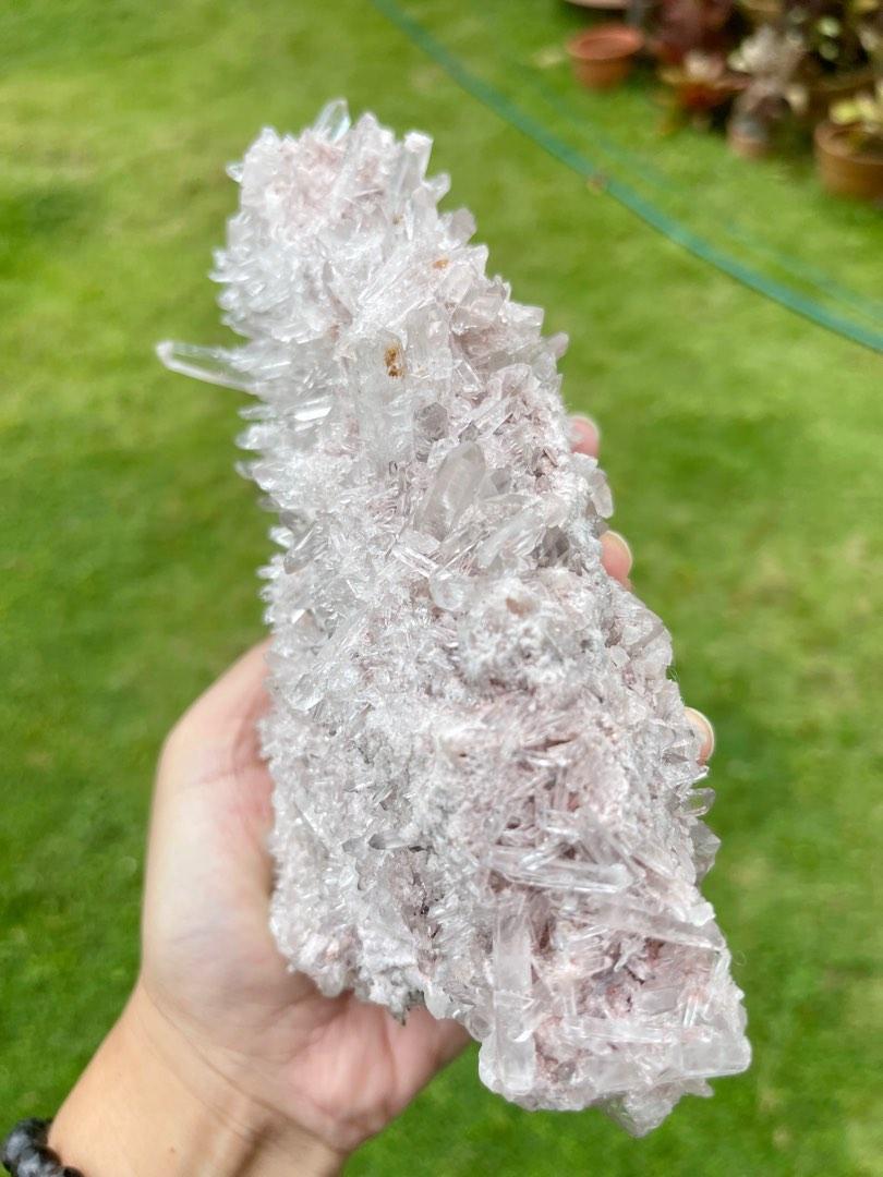 Pink needle cluster quartz raw natural crystal, Women's Fashion ...