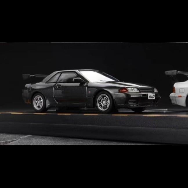 1/64 Initial D 5th stage Ryosuke FC3S vs Rin Hojo BNR32, Hobbies & Toys ...