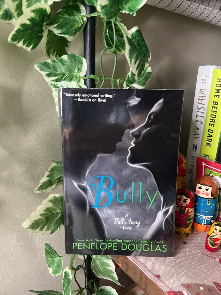 Pre loved book, Hobbies & Toys, Books & Magazines, Fiction & Non ...