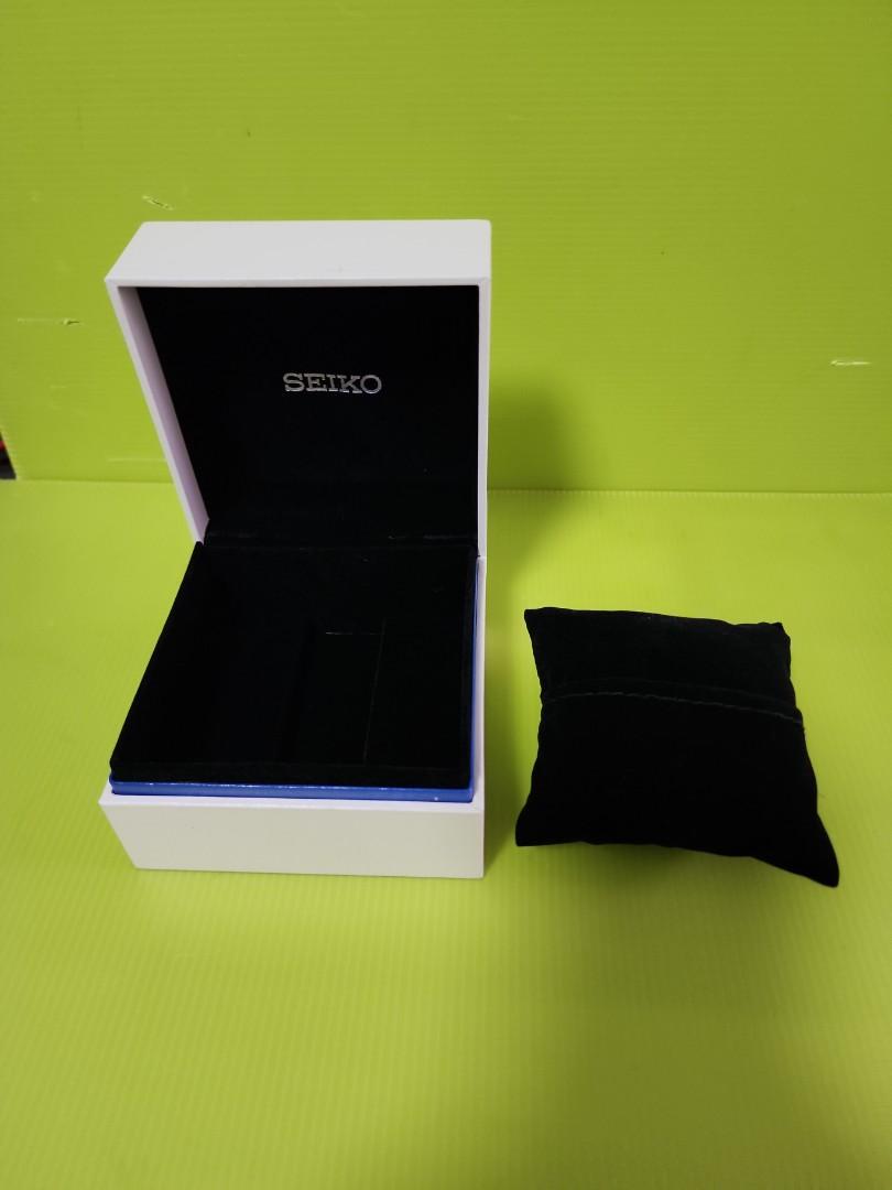 Seiko watch box, Women's Fashion, Jewelry & Organisers, Accessory ...