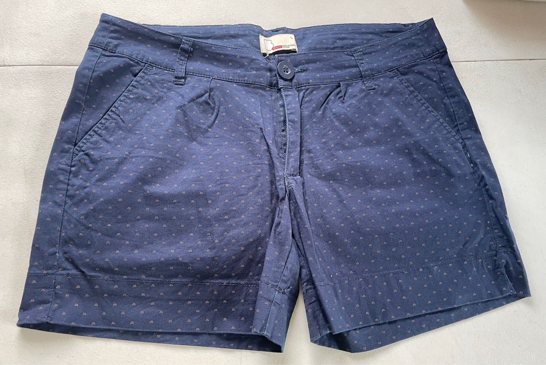 Shorts Bench, Women's Fashion, Bottoms, Shorts on Carousell