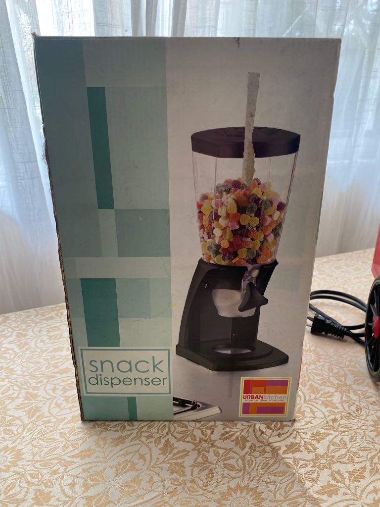 Snack Dispenser, Furniture & Home Living, Kitchenware & Tableware ...