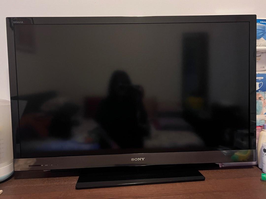 Sony Bravia LCD 40 inch tv - great condition, TV & Home Appliances, TV ...