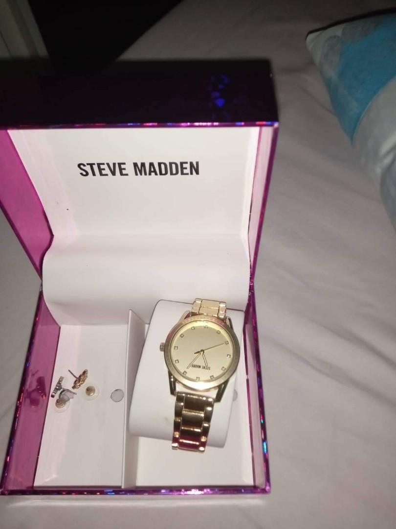 steve madden watch SMWS101, Luxury, Watches on Carousell
