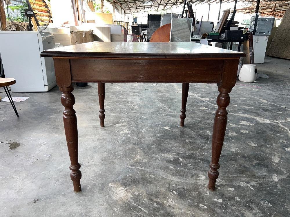 Teak Wood 4-Seater Dining Table / Meja Makan 4 Tempat duduk Kayu Jati ...