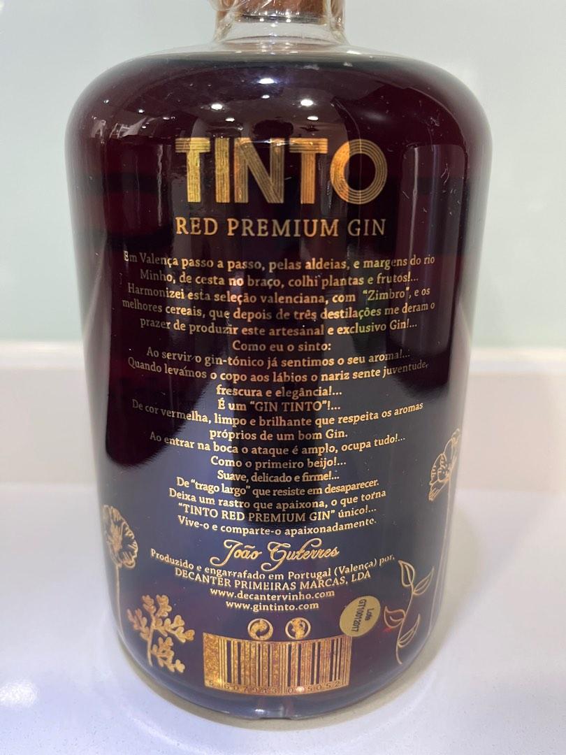 Tinto Premium Red Gin from Portugal, Food & Drinks, Alcoholic Beverages ...