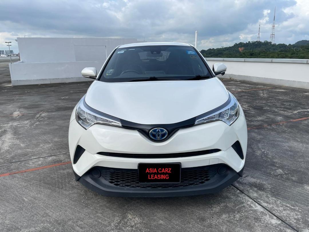 TOYOTA CHR HYBRID LAST WHITE UNIT FOR LONG TERM RENT! WE ARE GOJEK ...