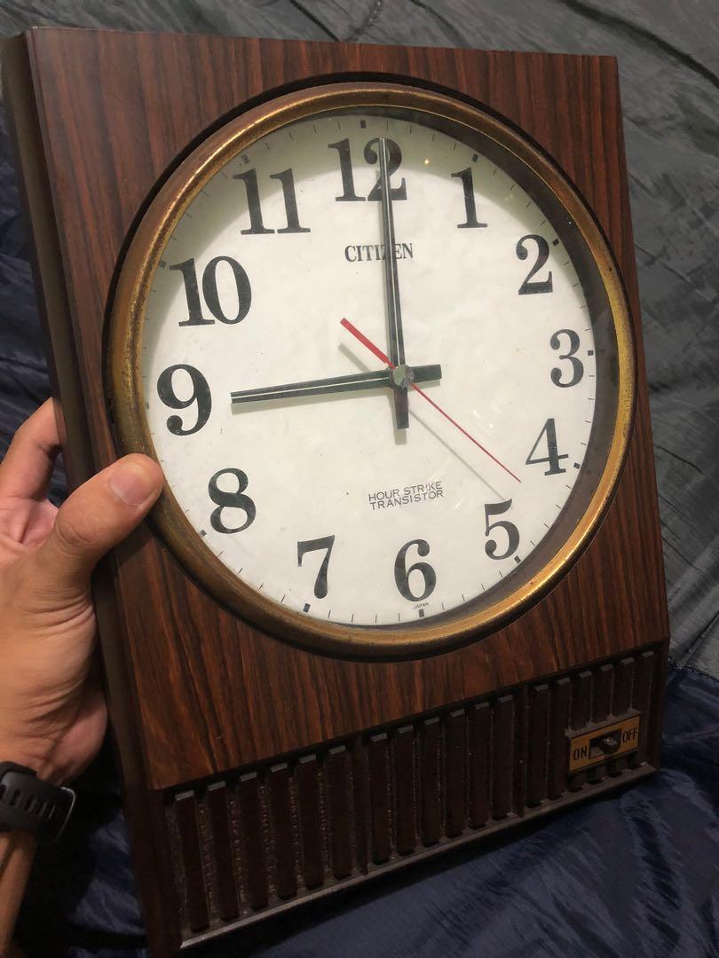 Vintage Citizen hour strike transistor wall clock, Hobbies & Toys ...
