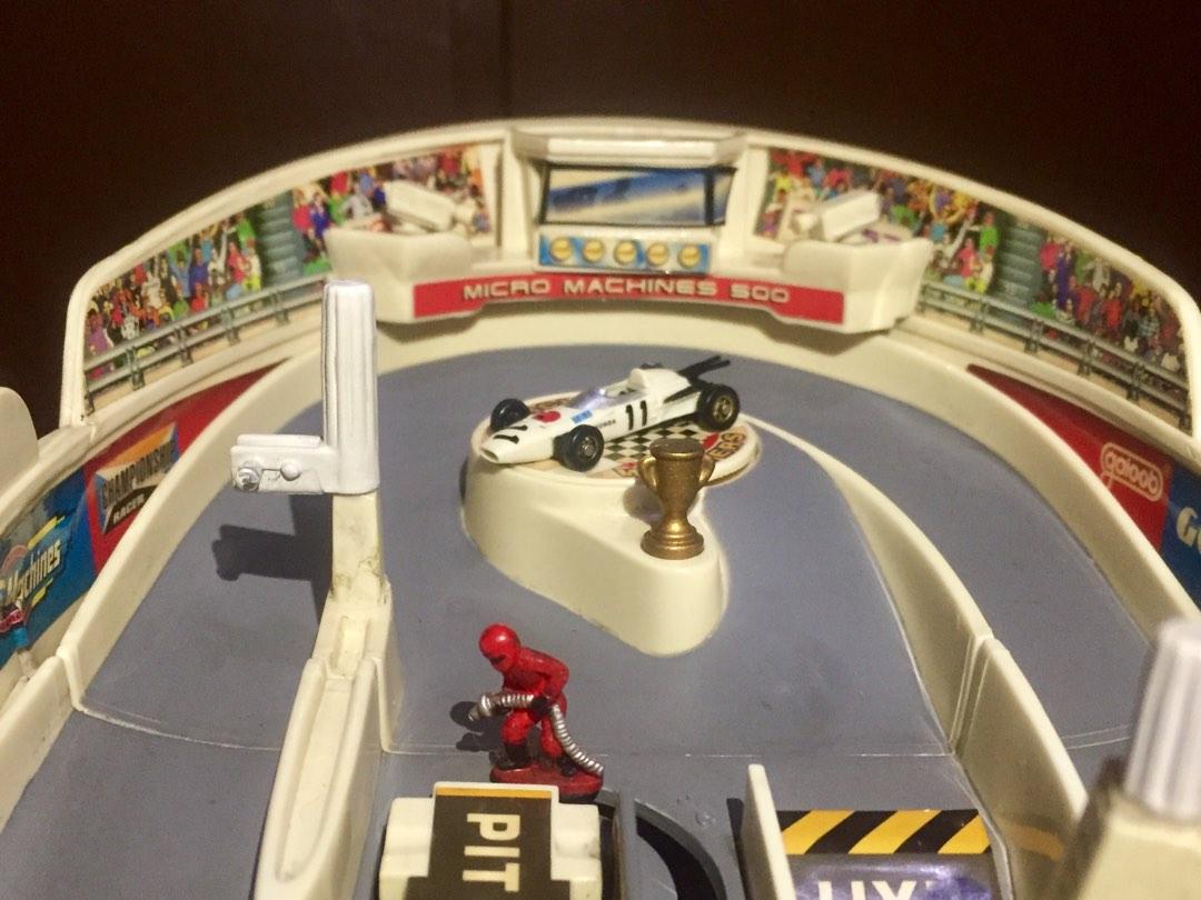 1997 Galoob Toys Inc. MICRO MACHINES Racing Helmet Playset, Hobbies ...