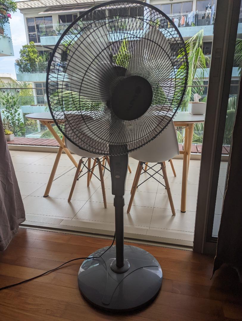3 standing fans, Furniture & Home Living, Lighting & Fans, Fans on ...
