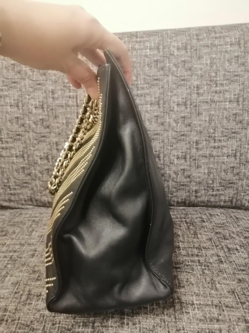 Authentic DANIEL HECHTER, Women's Fashion, Bags & Wallets, Shoulder ...