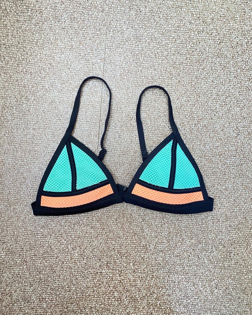 Authentic Triangl Bikini Top, Women's Fashion, Swimwear, Bikinis ...