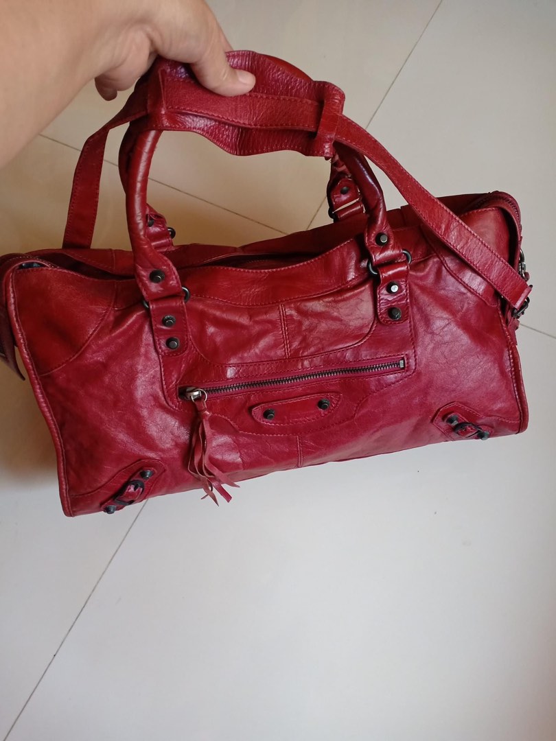 Balen Classic City M, Women's Fashion, Bags & Wallets, Shoulder Bags on ...