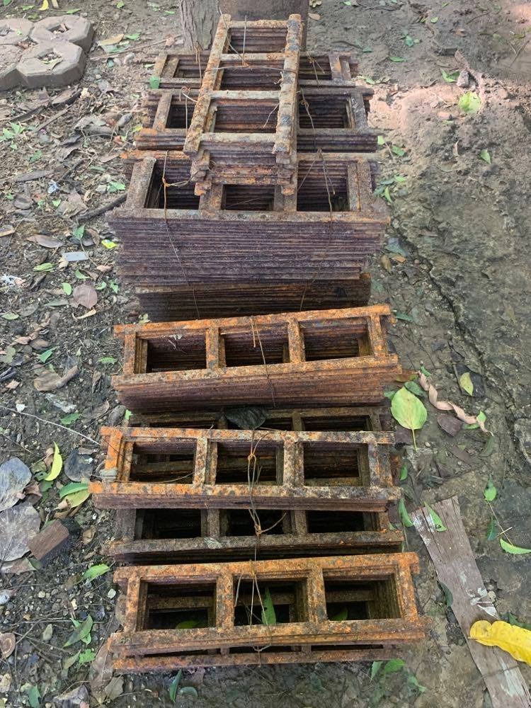 CHB STEEL PALLET, Commercial & Industrial, Construction Tools ...