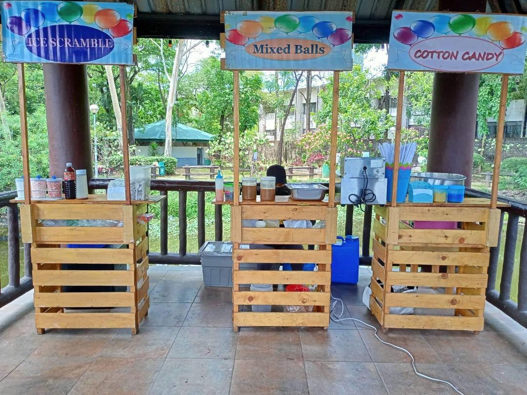 Food carts, game booths and other services for corporate events ...