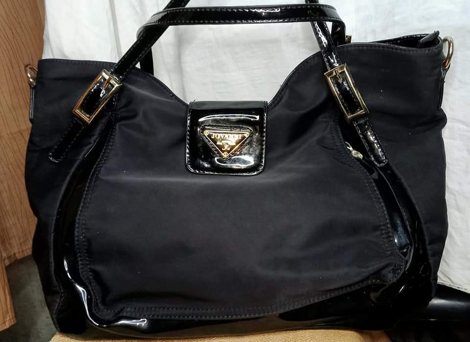 Jovanni Black Bag, Luxury, Bags & Wallets on Carousell