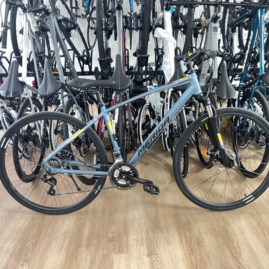 Merida crossway 80 hybrid bike touring on off road bicycle, Sports ...