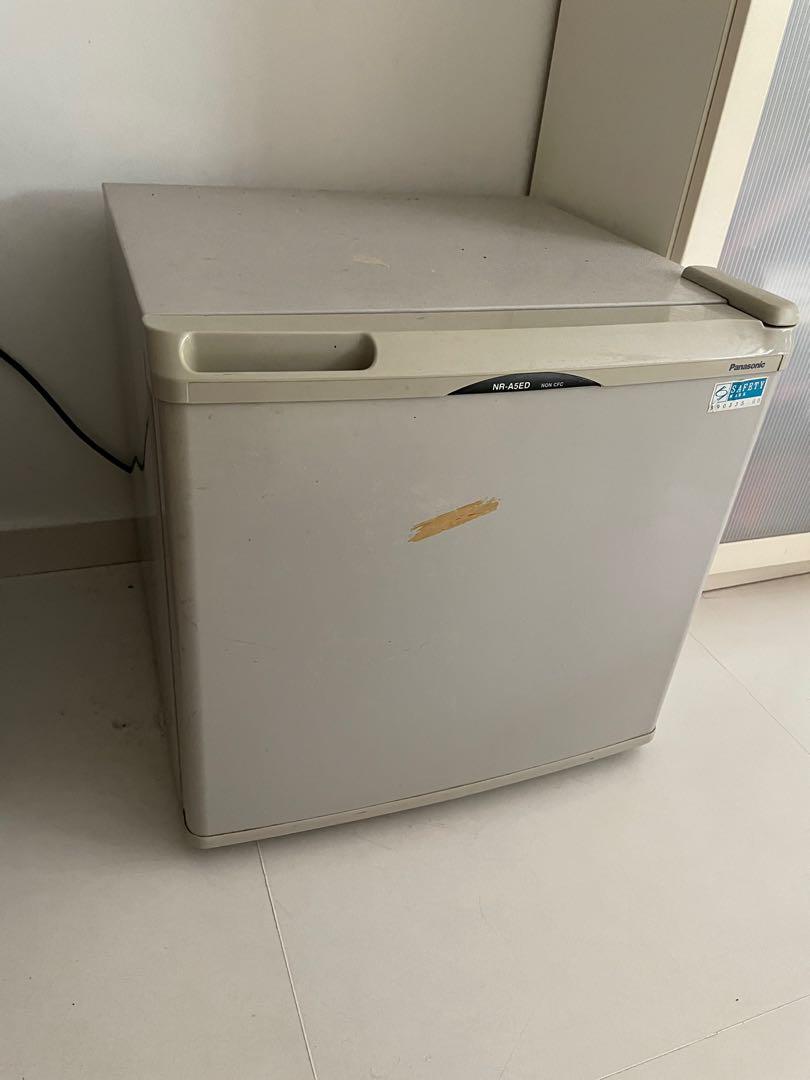 Panasonic mini fridge, TV & Home Appliances, Kitchen Appliances ...