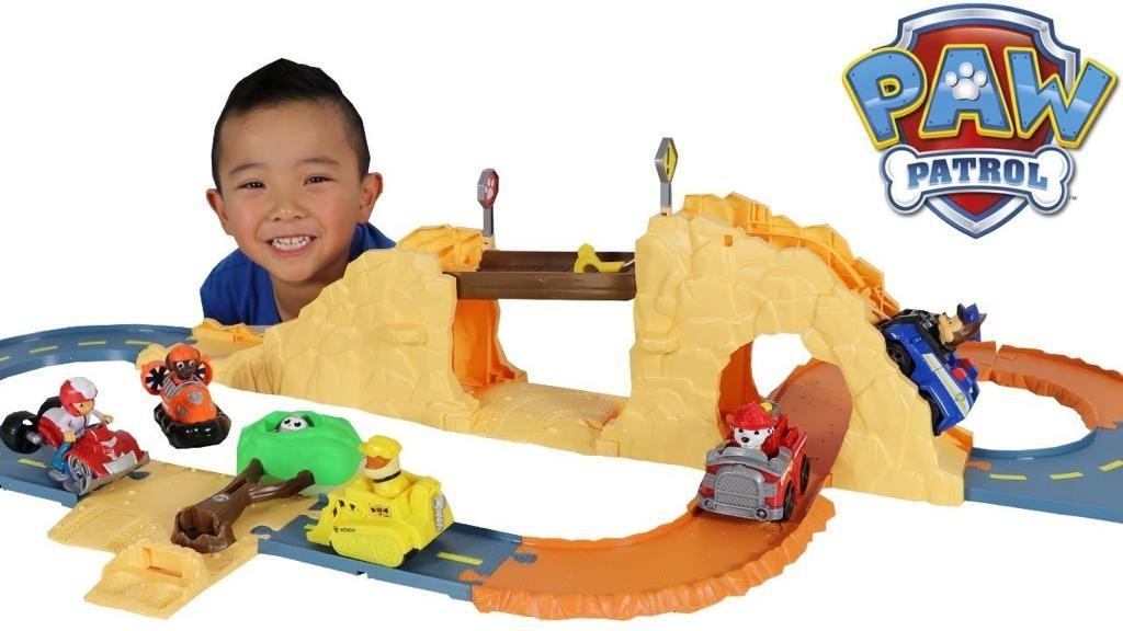 Paw Patrol Chase's Off Road Rescue Playset, Hobbies & Toys, Toys ...