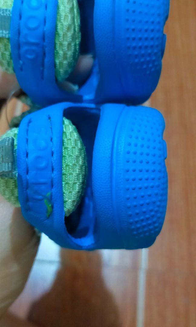 preloved doraemon crocs, Babies & Kids, Babies & Kids Fashion on Carousell