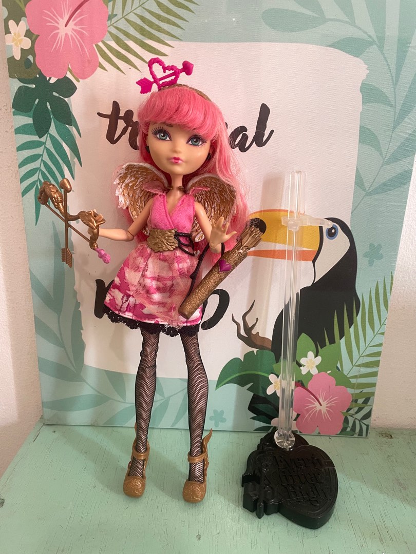 Preloved Ever After High C.A. Cupid Signature Doll, Hobbies & Toys ...